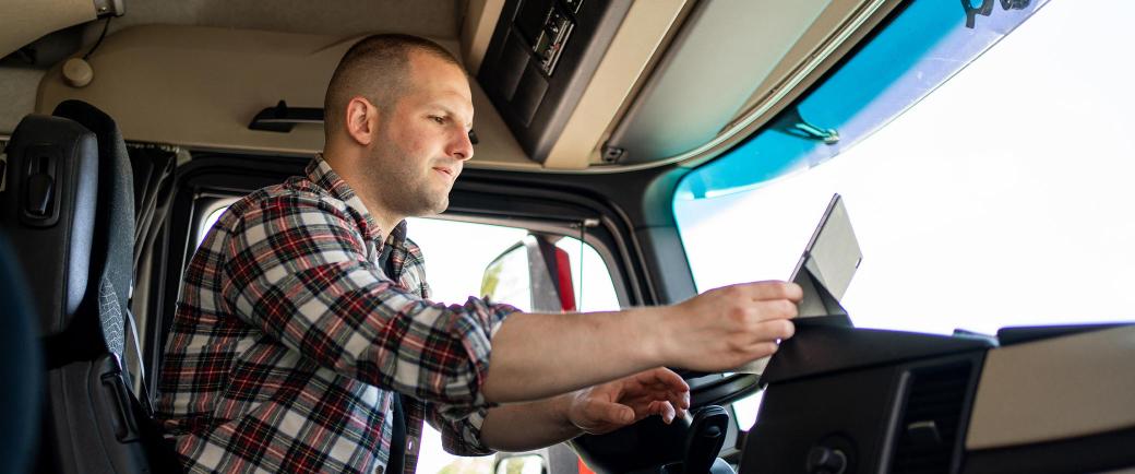 Slimme tachograaf smart tacho 2 vanaf nu verplicht in EU | evofenedex