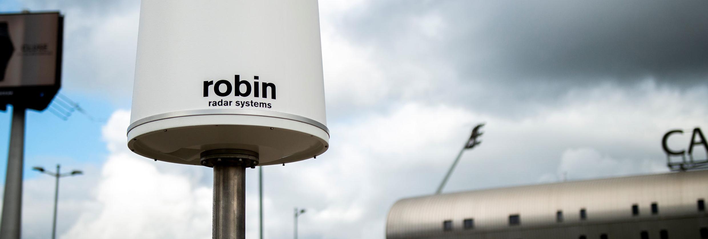 Vreemde zaken: Robin Radar kijkt ver | evofenedex