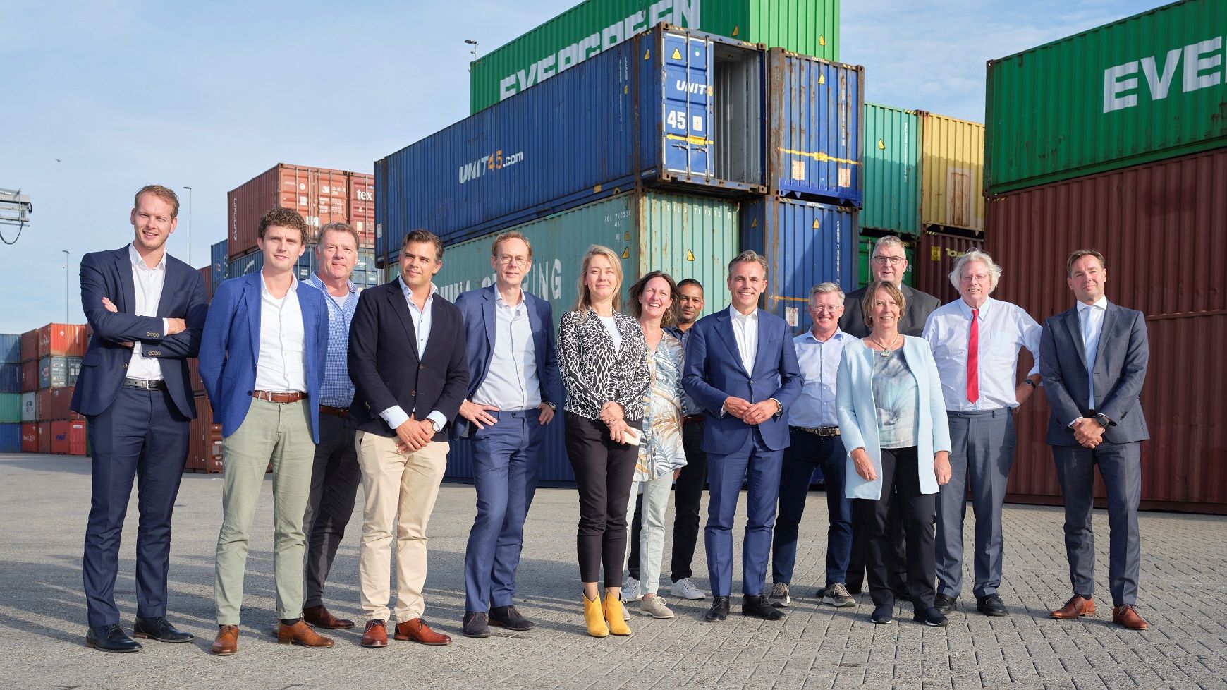 Minister Harbers brengt werkbezoek aan Logistieke Alliantie | evofenedex